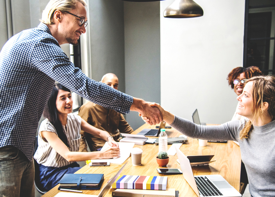 The 4 Types Of Work Friends That Keep You Sane